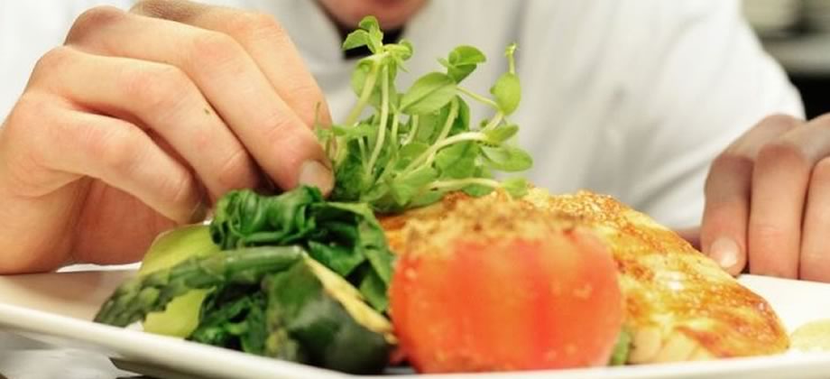 Lunch Menu : Mrs. Mitchell's Restaurant